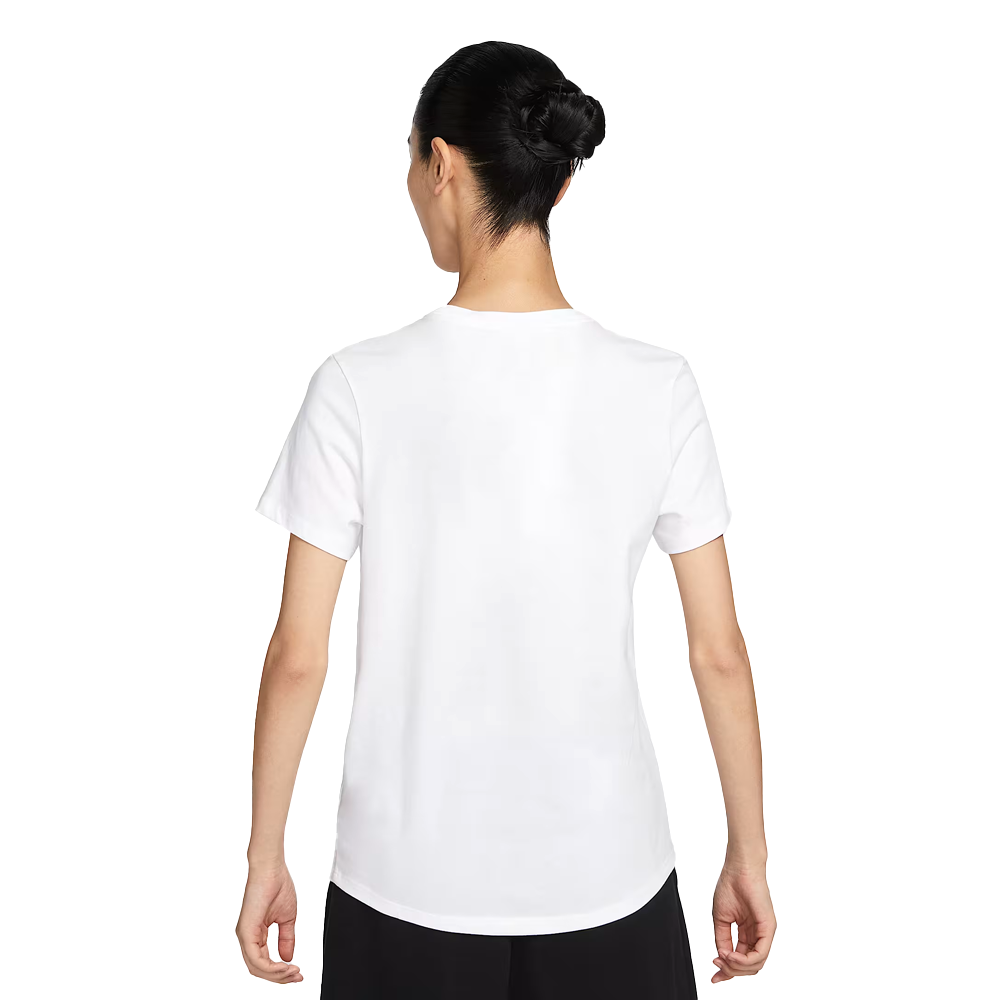 Nike Sportswear Club SS Tee W - DX7907-100 – Dynamic Sports
